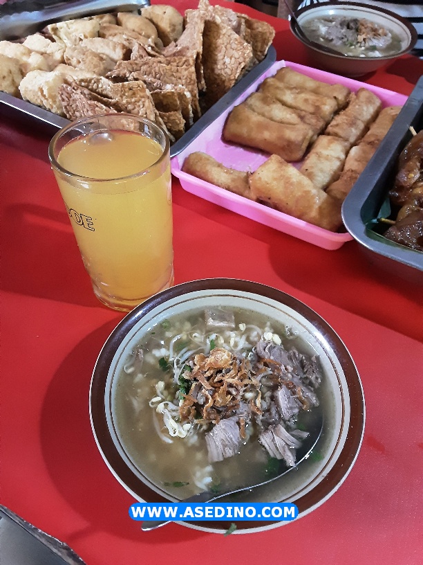 Cobain Kuliner Soto Kwali Karunia Pasar Legi Kota Solo - ASEDINO